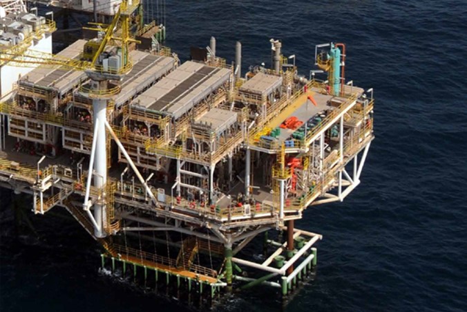 RBI and RLA for Equipment & Piping System.